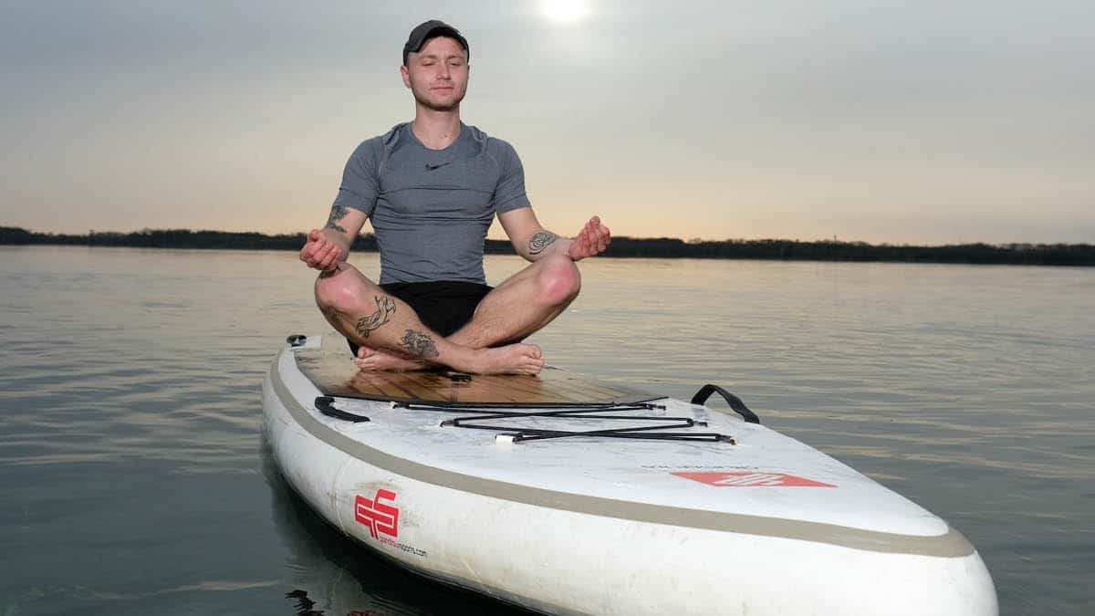 SUP Yoga am Cospudener See in Leipzig